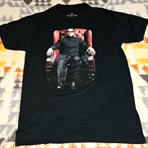 Wipple Junction | Tops | Matrix Reloaded Neo In Formal Lounge Chair ...